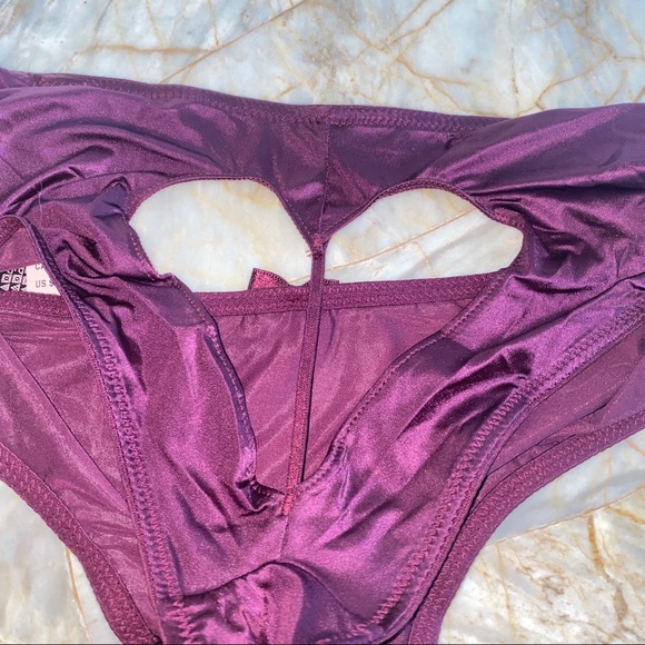 Victoria's Secret | Intimates & Sleepwear | Vs Very Sexy Heart Cutout ...